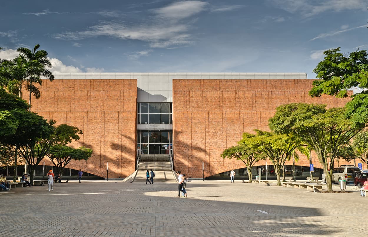 Universidad EAFIT - waitro
