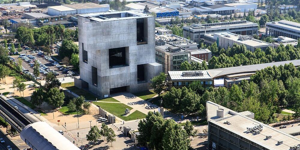Pontificia Universidad Católica de Chile - waitro